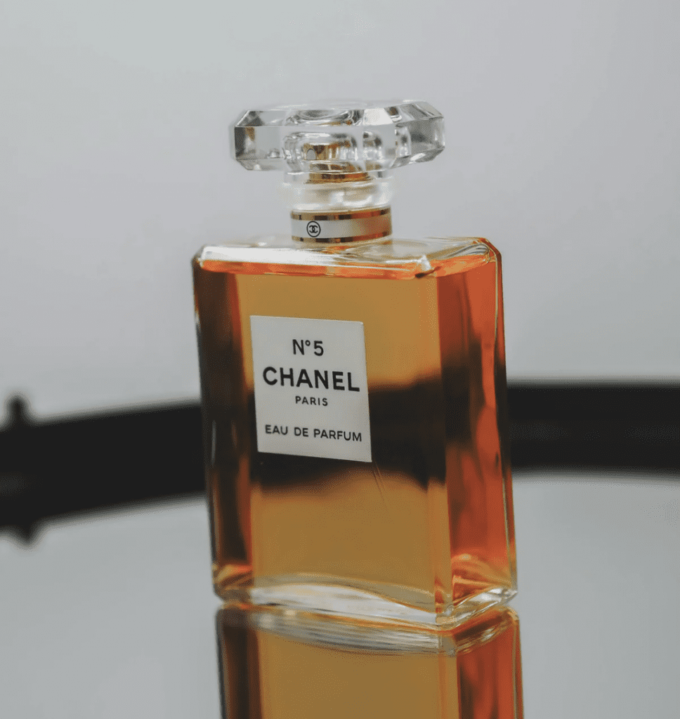 Marka ve Yeni Bir Stil Yaratmak: Coco Chanel | Satınalma Dergisi